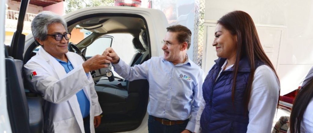 Entrega Gobernador ambulancia y 2,700 apoyos en Topia – Gobierno del ...
