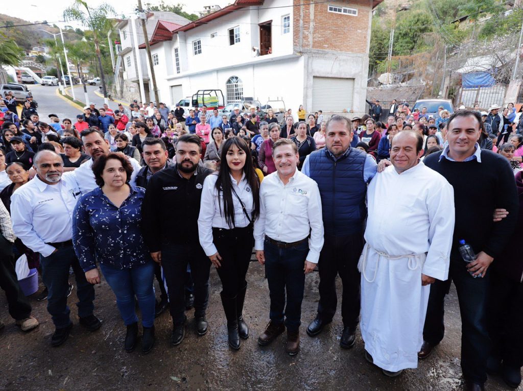 Más obras de alumbrado, pavimentación y agua potable para Canelas ...